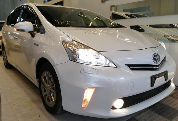 Toyota PRIUS Hybrid model 2014 – clicksupershop.com